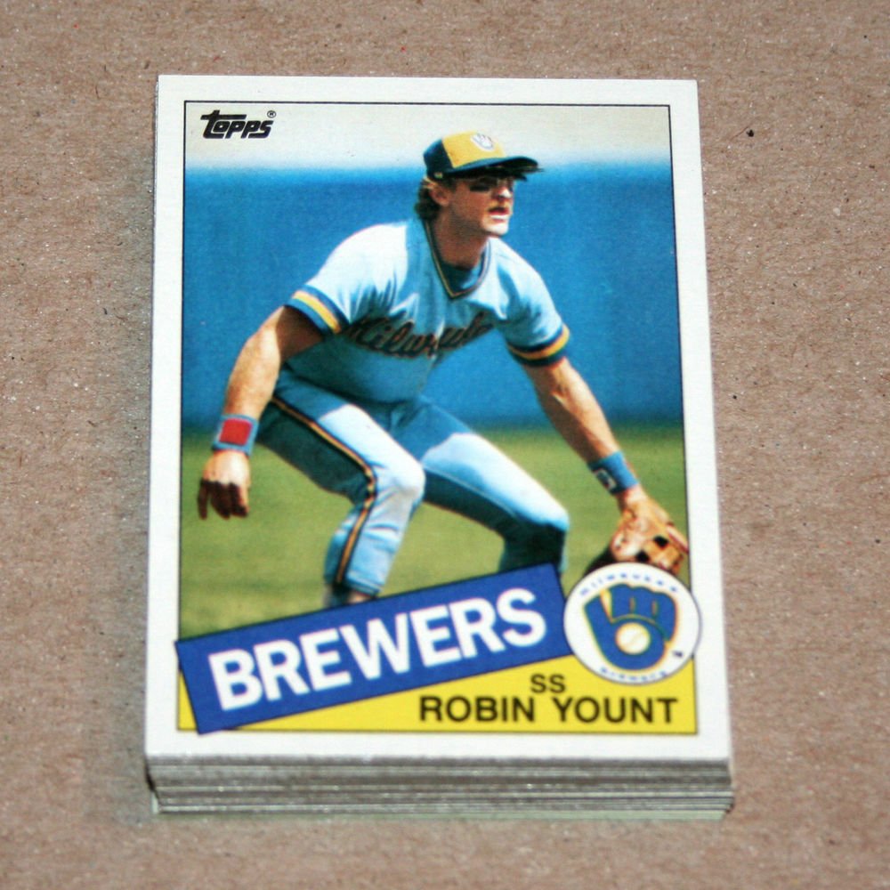1985 TOPPS BASEBALL - Milwaukee Brewers Team Set + Traded Series