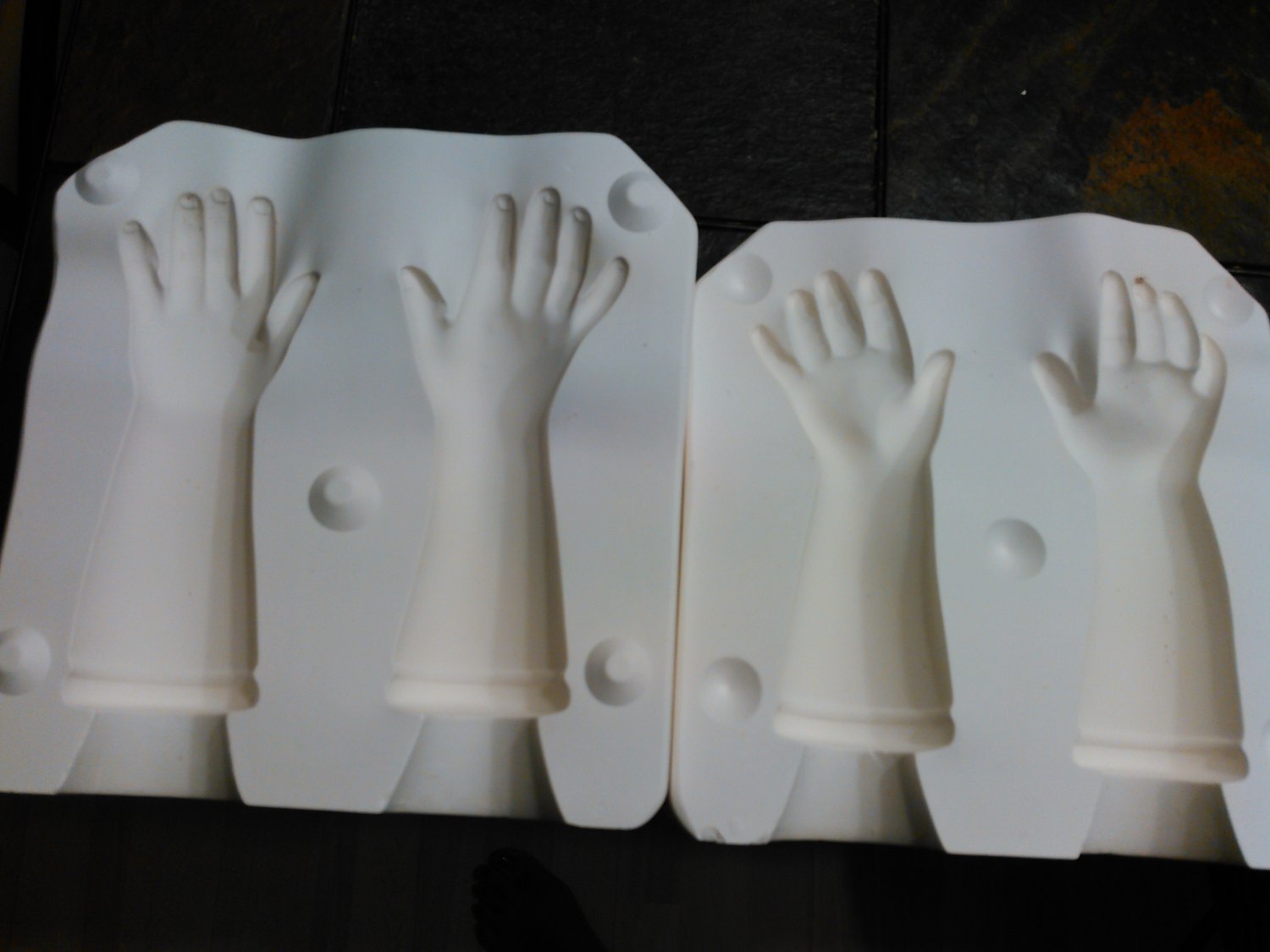 SET OF MANDY ARMS 1992 #132C THE DOLL ARTWORKS 6" HANDS MOLD