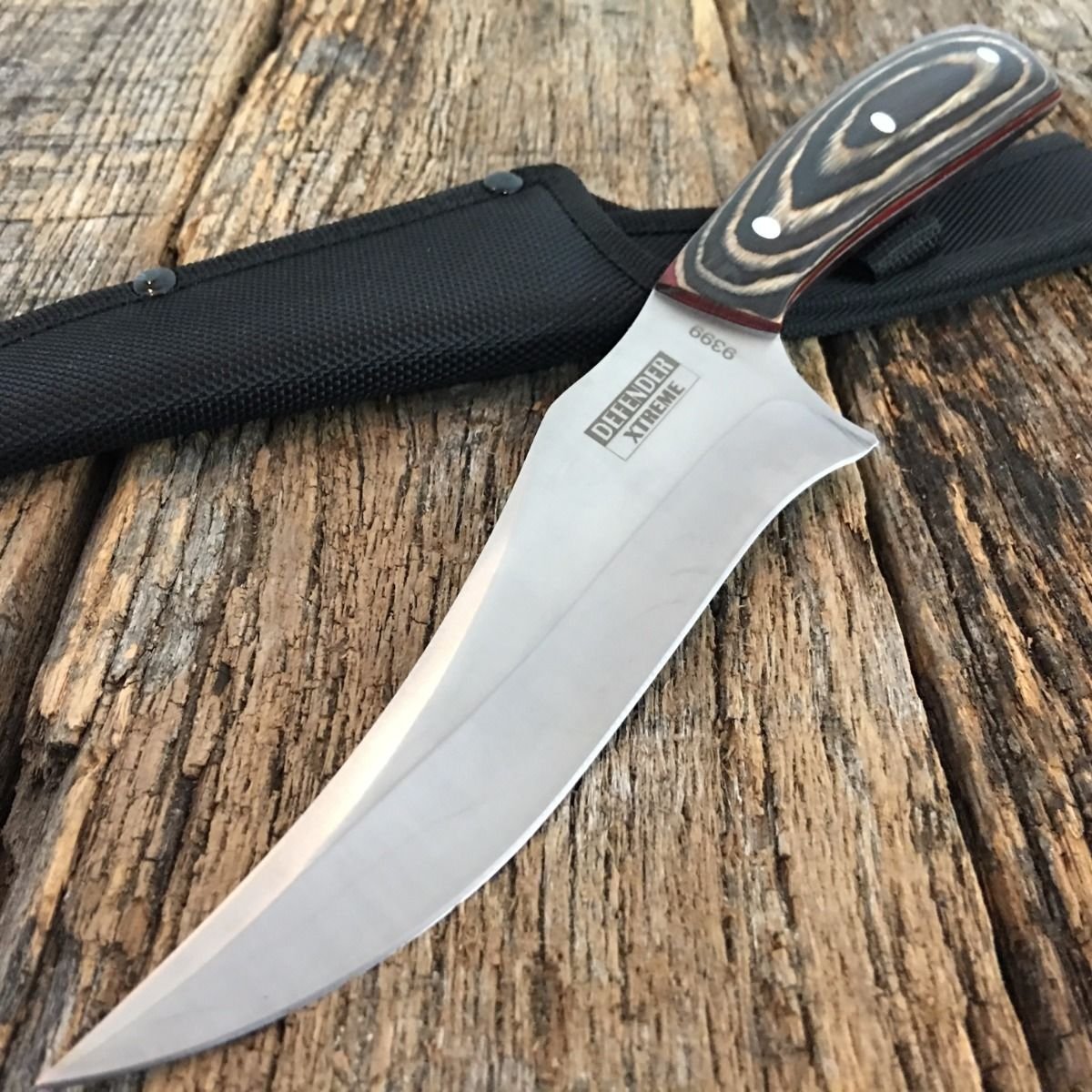 11" Defender Xtreme Full-Tang Knife with Wooden Handle and Nylon Sheath ...