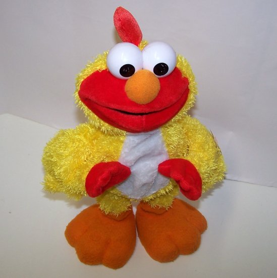 Sesame Street Chicken Dance : Elmo dances and sings the Chicken Dance!