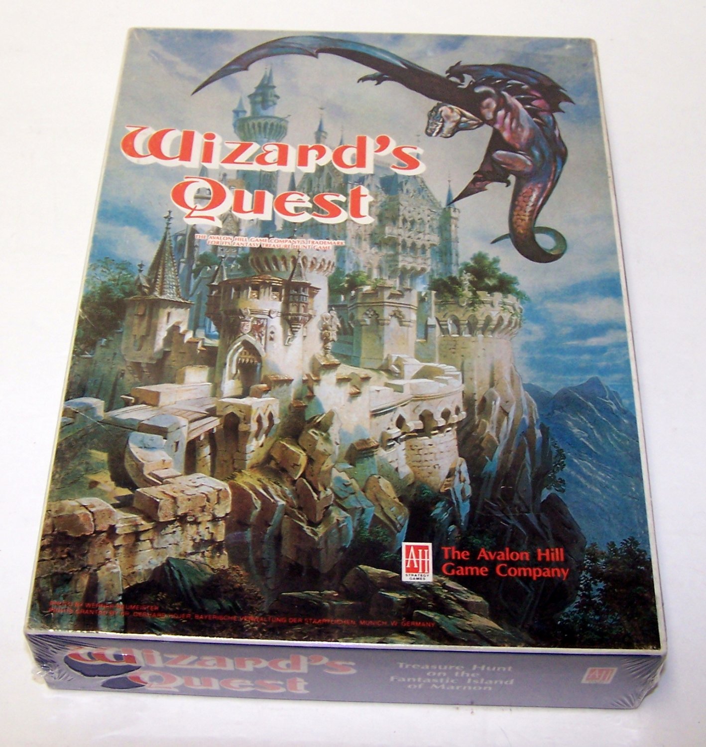 Wizard's Quest Bookcase Game by Avalon Hill