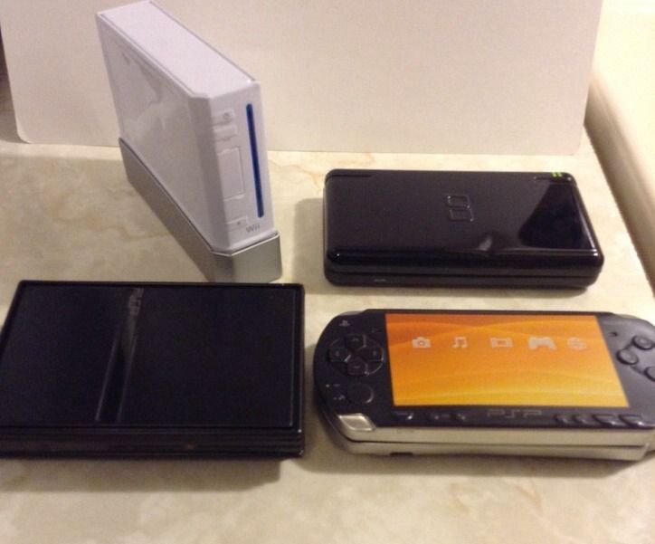 PS2 Wii PSP Nintendo DS Gift Card Tin Collectible Mini Video Game ...