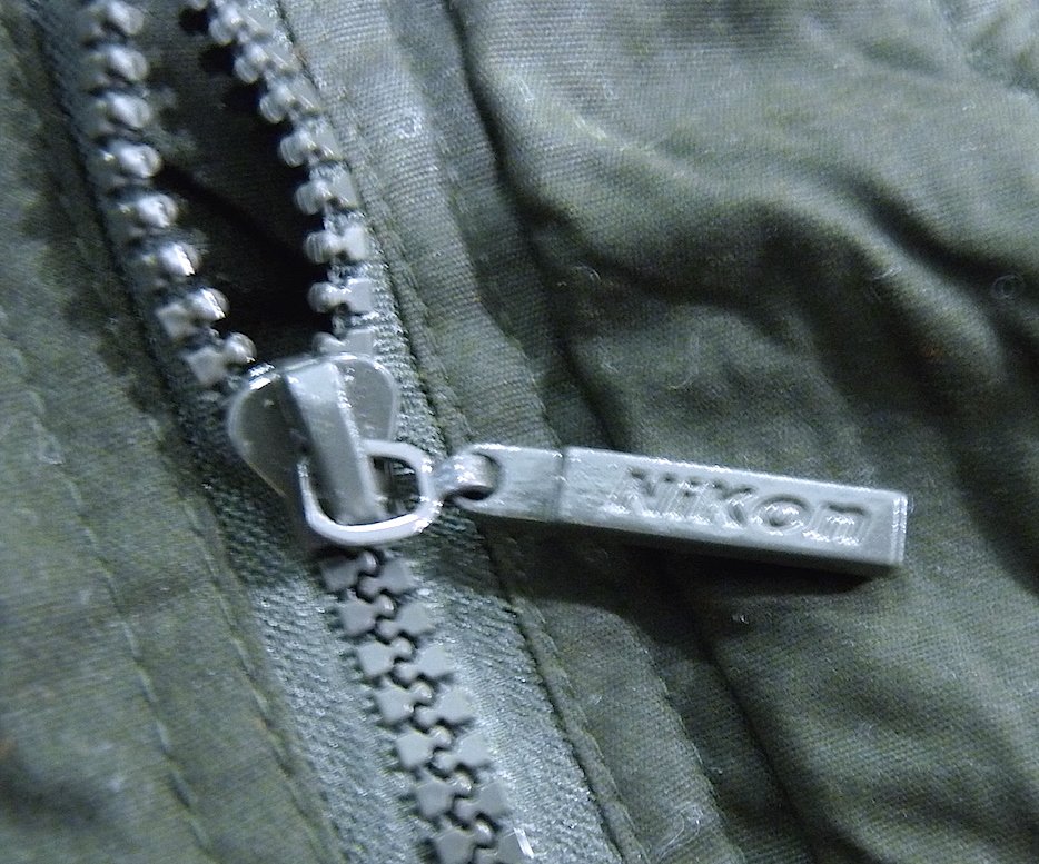 NIKON OFFICIAL PHOTOGRAPHER WEATHERPROOF JACKET SIZE XL