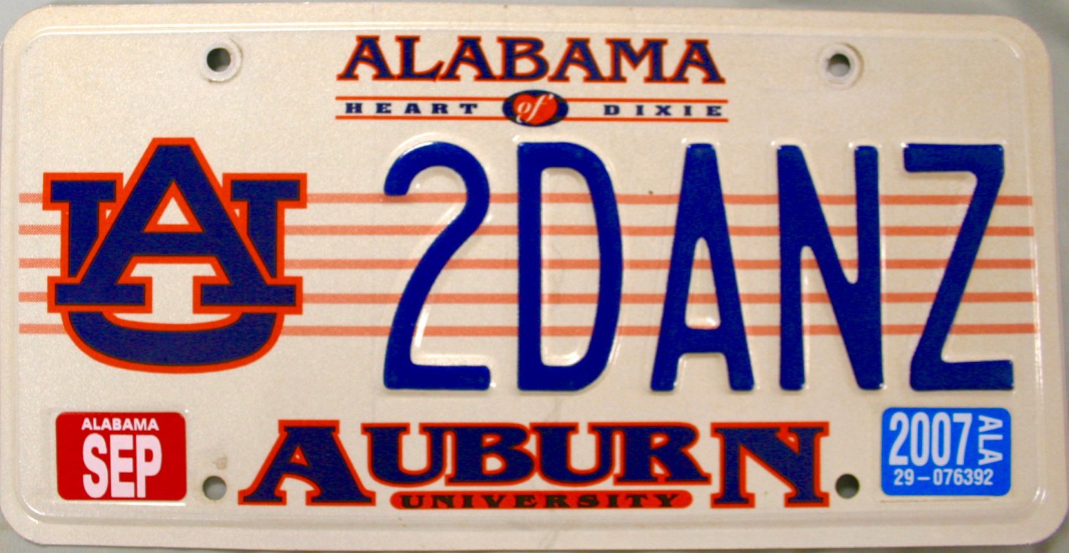 2007 Alabama: Auburn University License Plate (2DANZ)