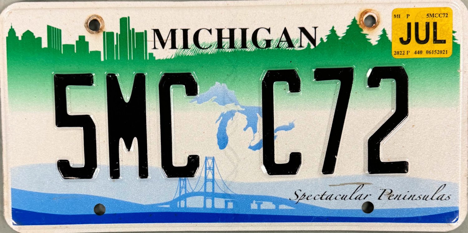 2022 Michigan Spectacular Peninsulas License Plate (5MC C72)
