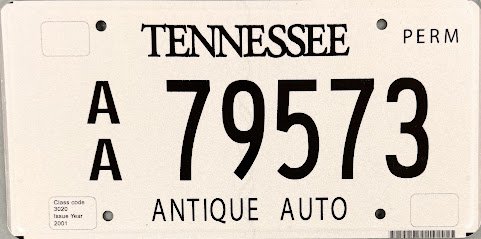 Tennessee Antique Auto License Plate (AA 79573)