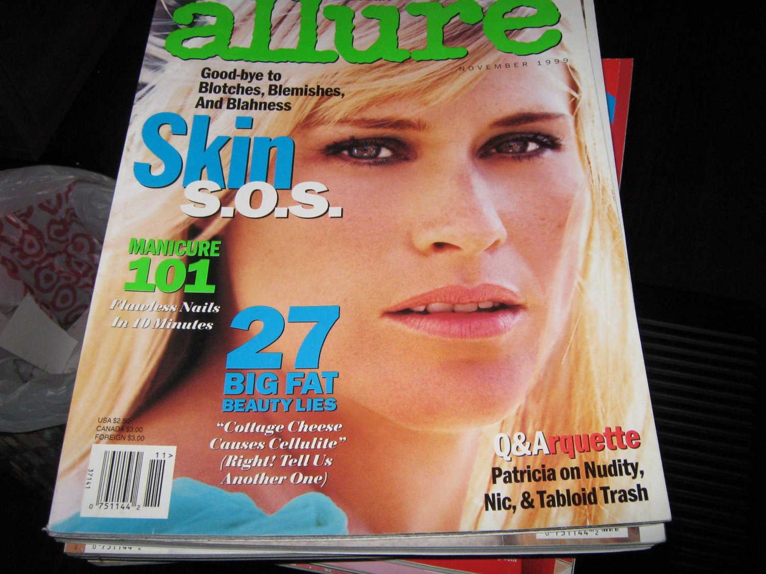 Allure Magazine November 1999 Patricia Arquette Cover