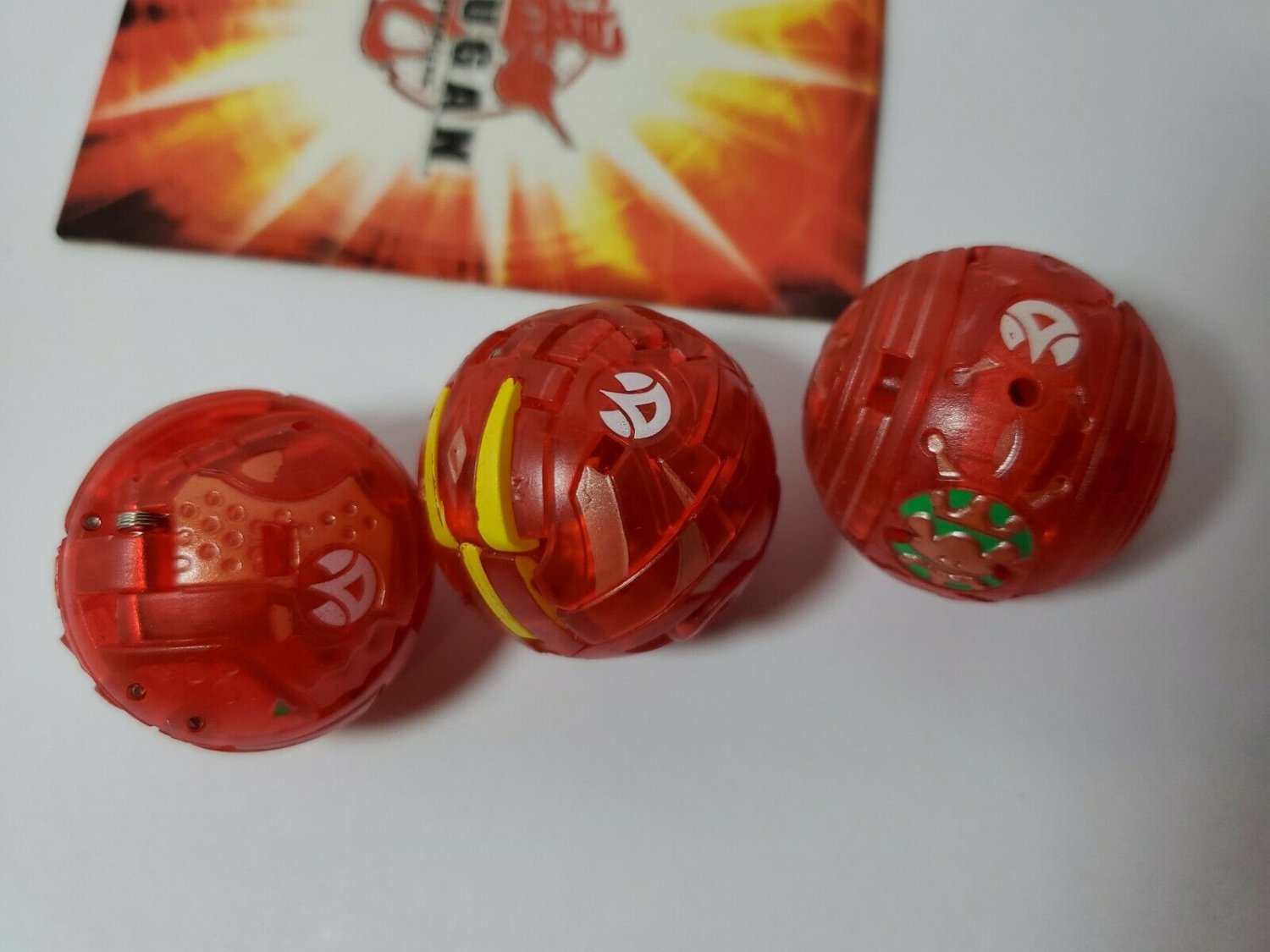 bakugan red pyrus translucent neo dragonoid 630g, fox bat 530g, duel ...