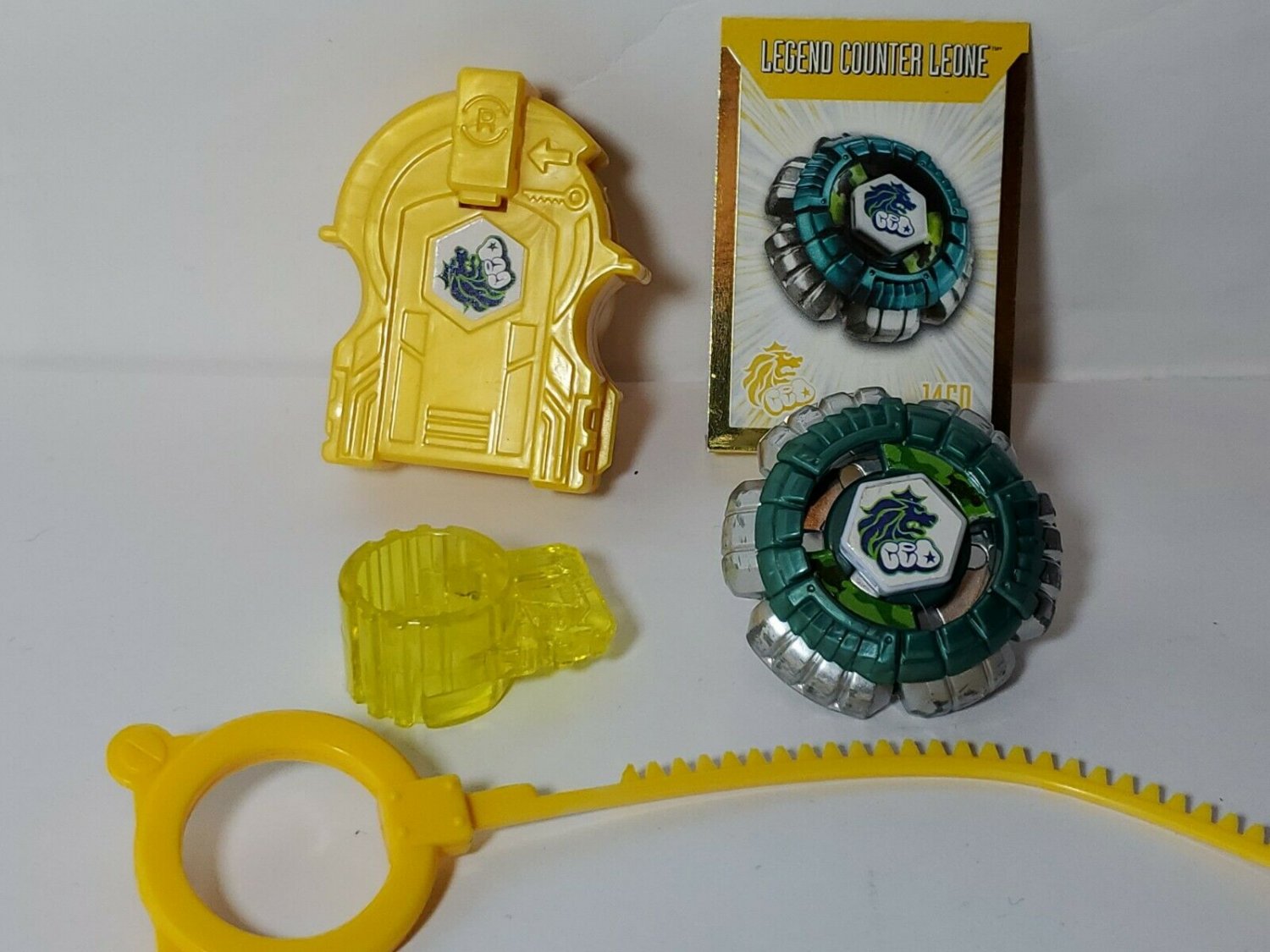 Legend counter Leone 145D Beyblade HASBRO METAL FUSION plus launcher