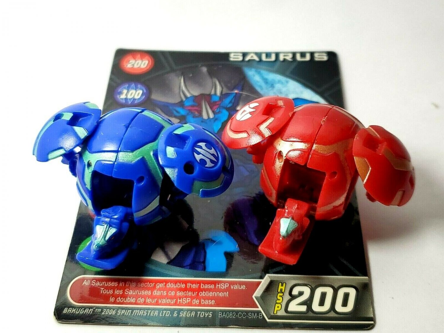 Bakugan Saurus Red Pyrus Open Core 310G, blue aquos 300 & cards B1 Classic
