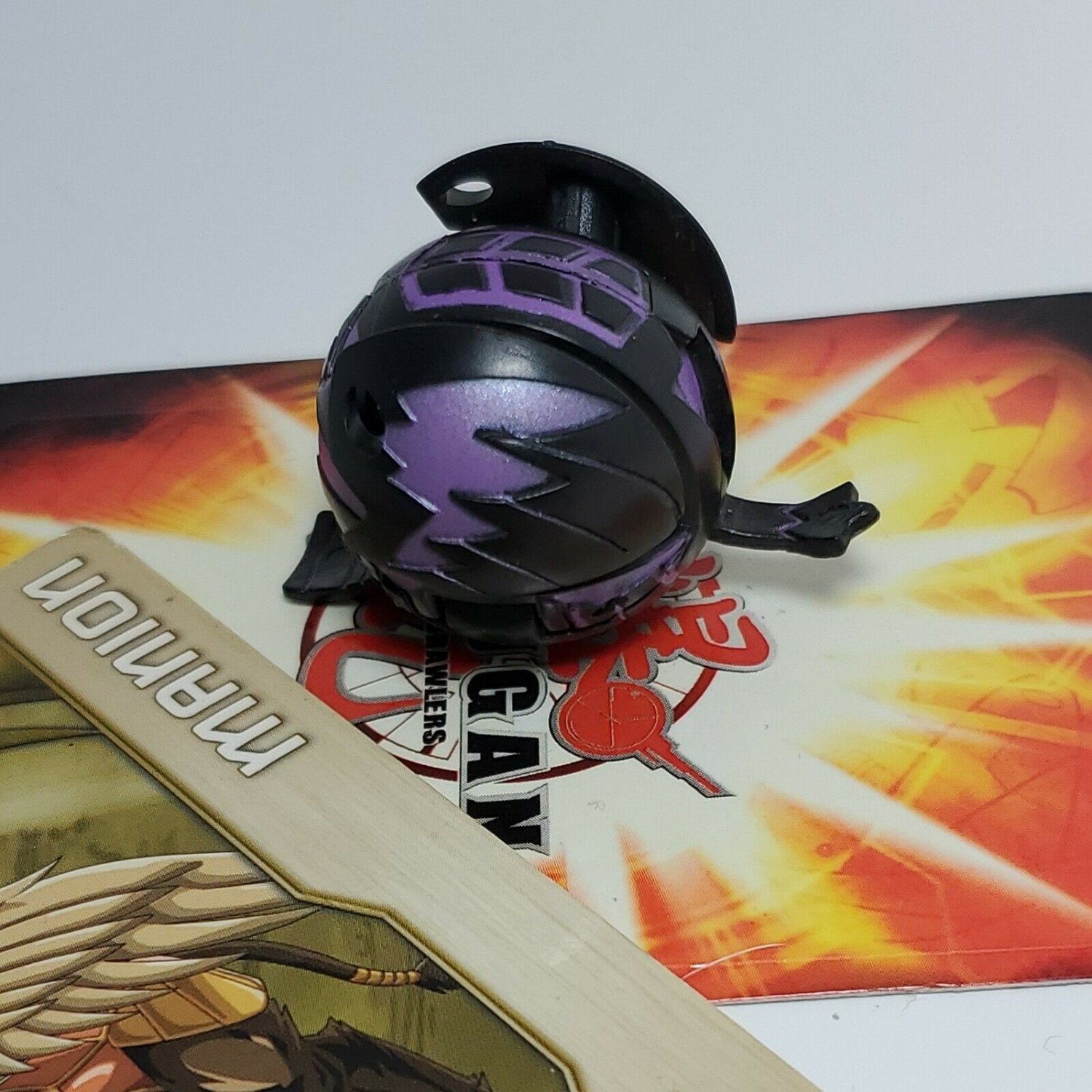 Bakugan Black Darkus Manion B1 Battle Brawlers 350G & manion metal card