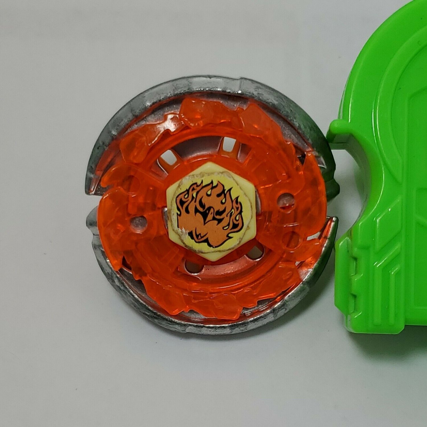 Beyblade Metal Fusion: Burn Fireblaze/Phoenix plus Launcher 135MS ...