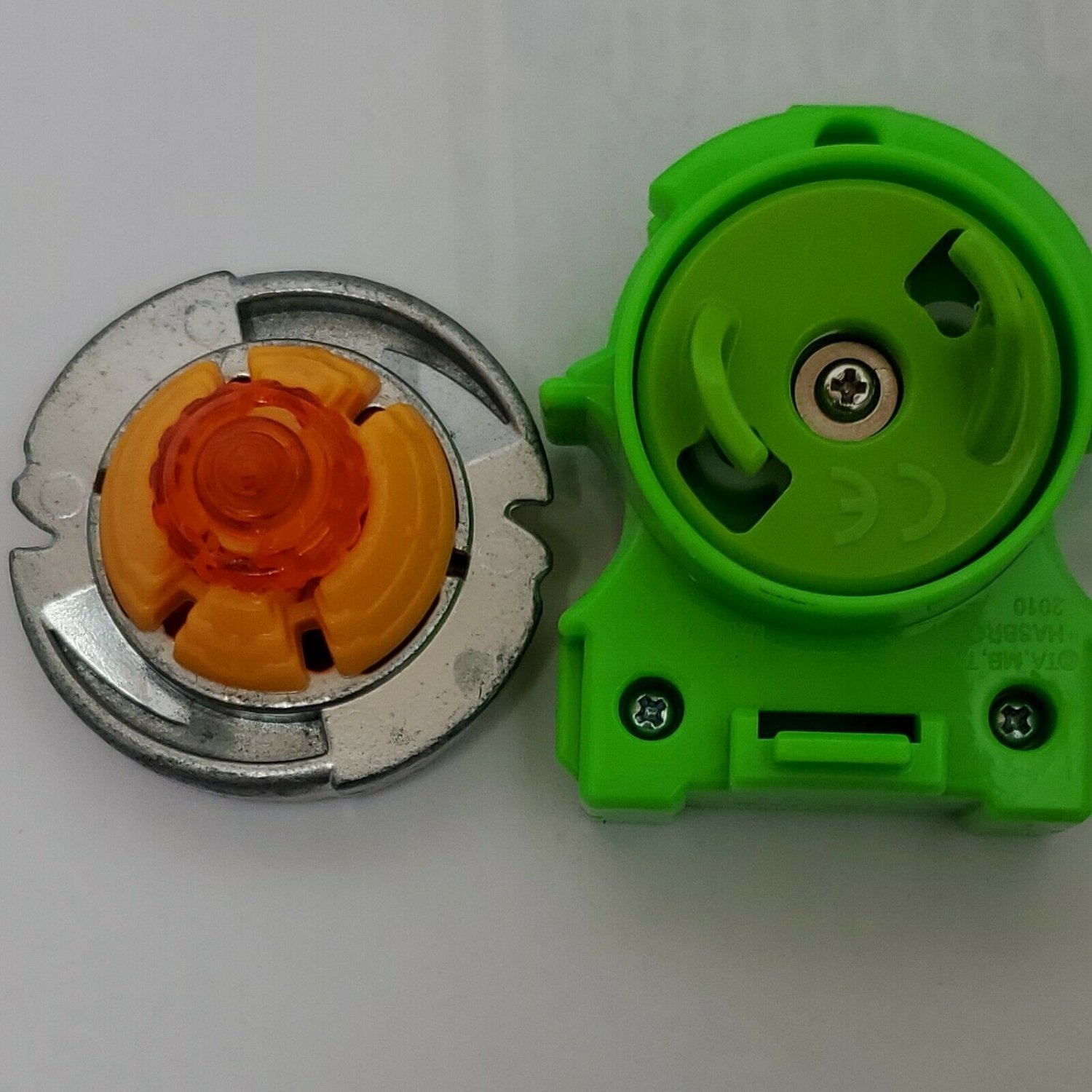 Beyblade Metal Fusion: Burn Fireblaze/Phoenix plus Launcher 135MS ...