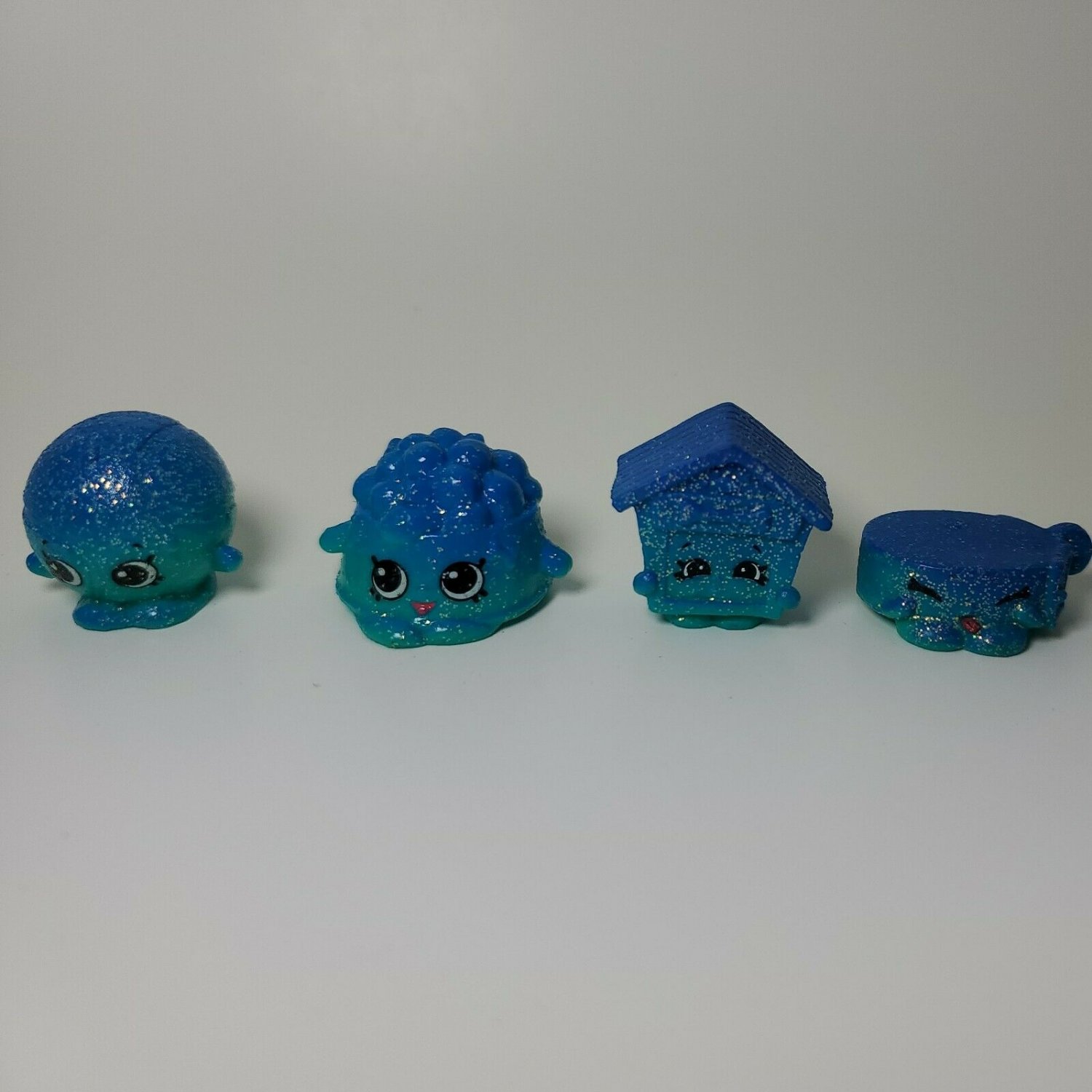 Shopkins Season 4 Petshop Blue Glitter Doghouse Collar Dennis Ball ...