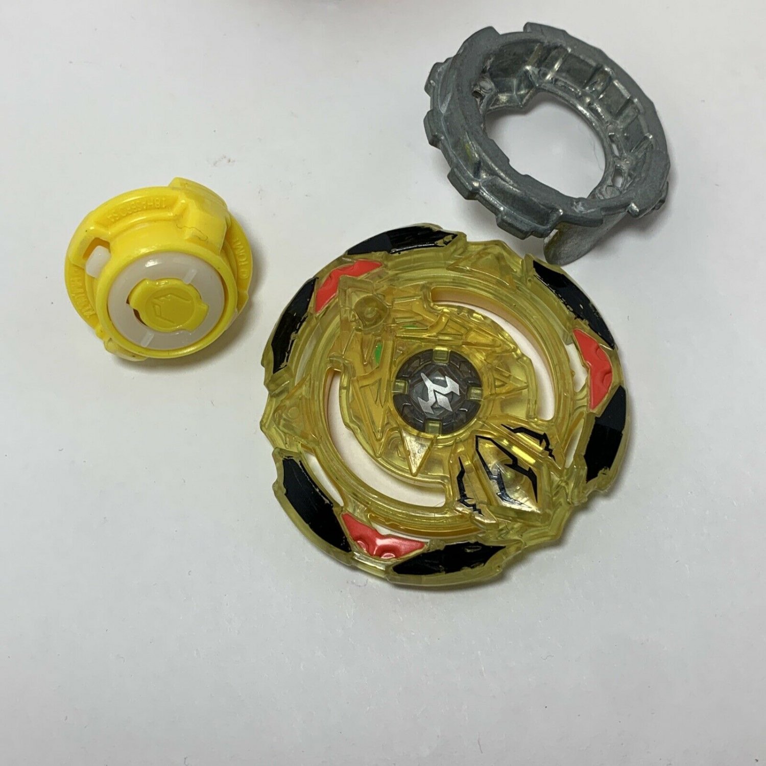 Beyblade Burst Turbo Slingshock Spiral Treptune T4 Lava-X Anubion A4 ...