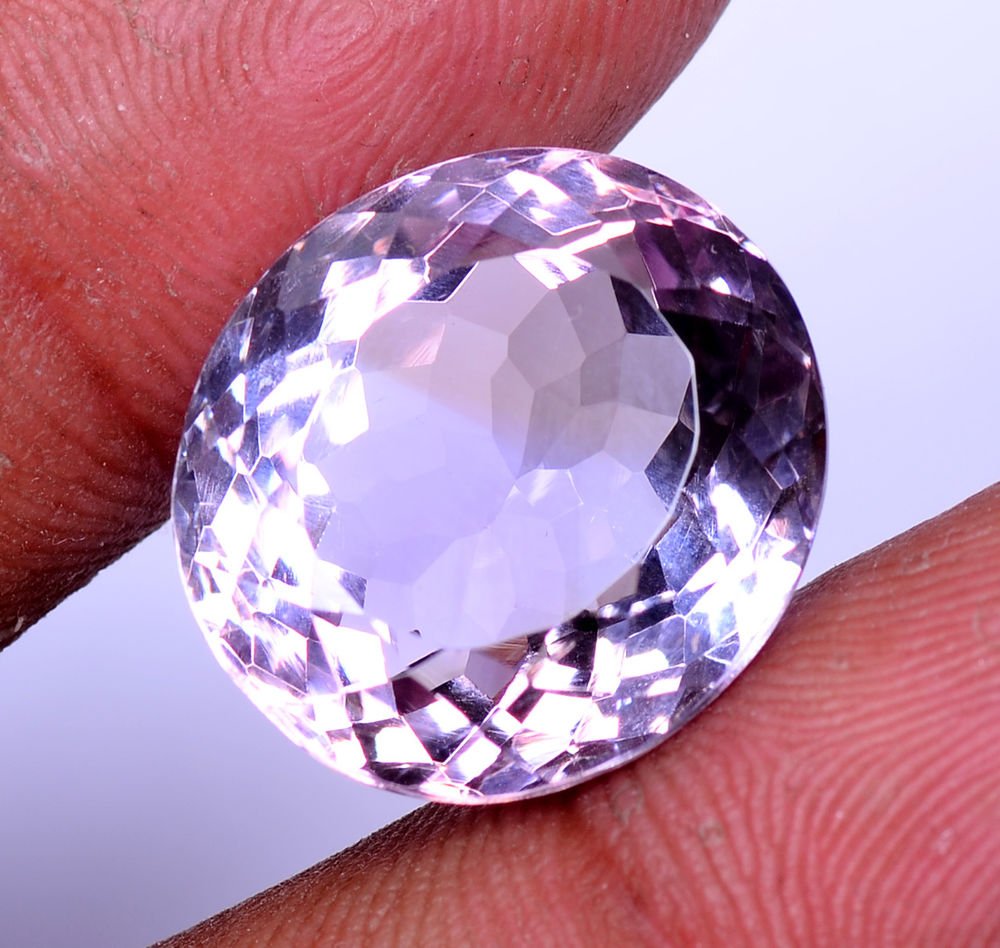 WOW ! Beautiful Look Natural Amethyst Oval Shape 20.97 Ct With ...