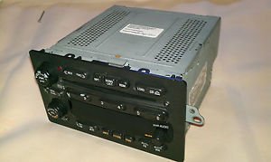 Delco Radio Car Audio 15074589 Used Delco Radio. CD changer 2001-2003 ...