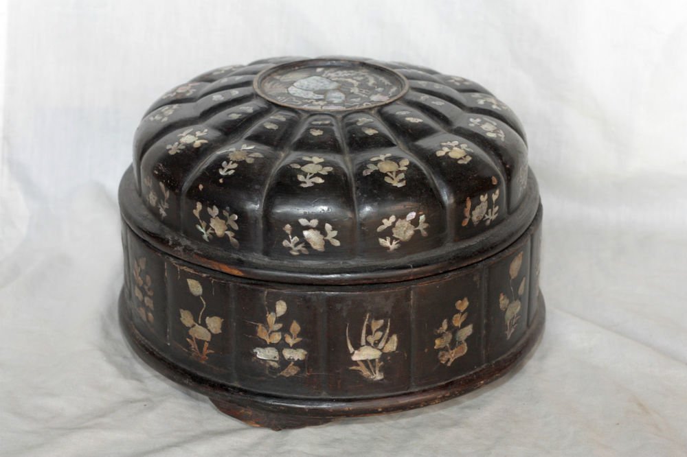 Old Asian Vietnamese / Khmer Box Antique #O18