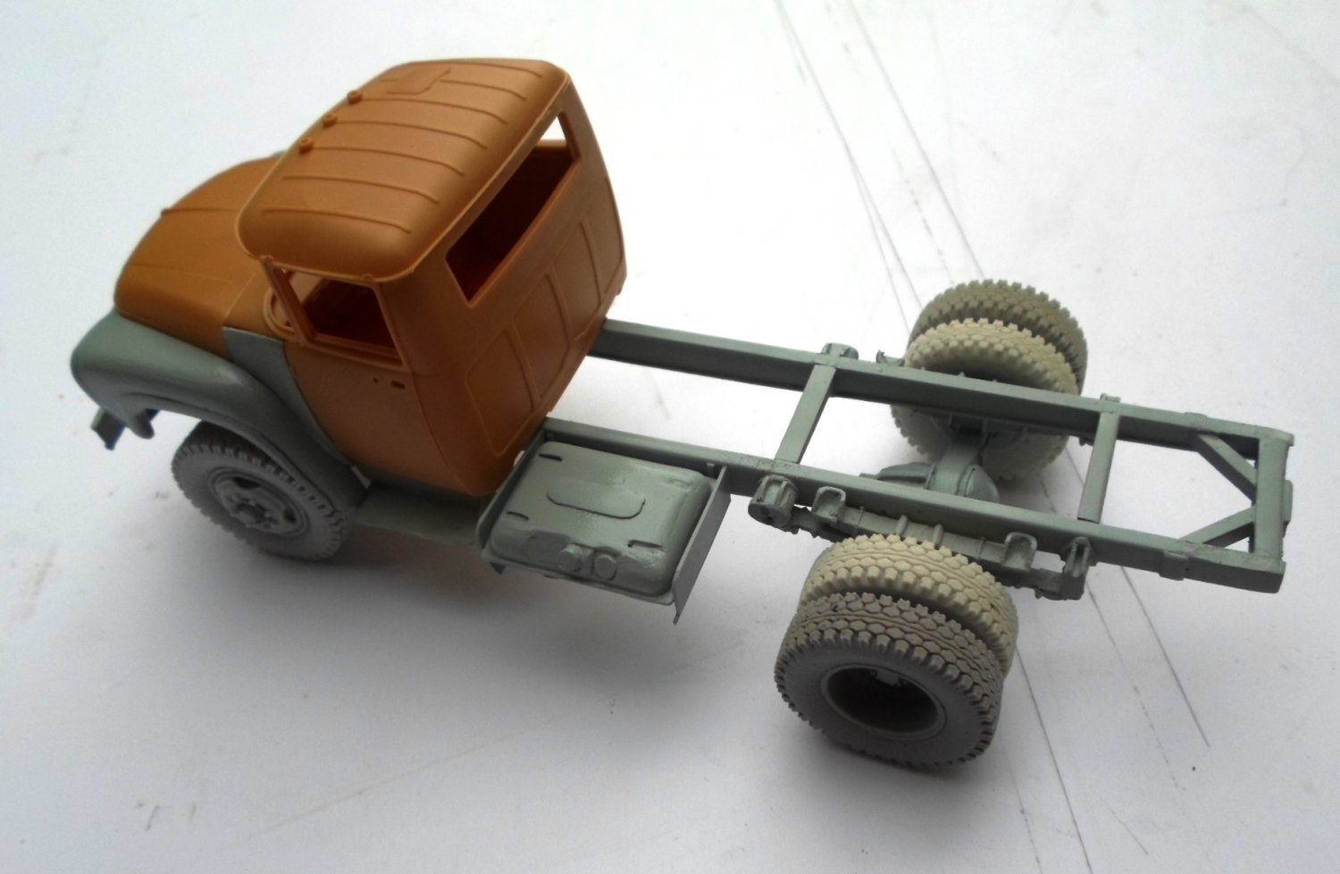 1/35 Customfactory ZIL-130: Correction set to model ZIL-131 by ICM ...