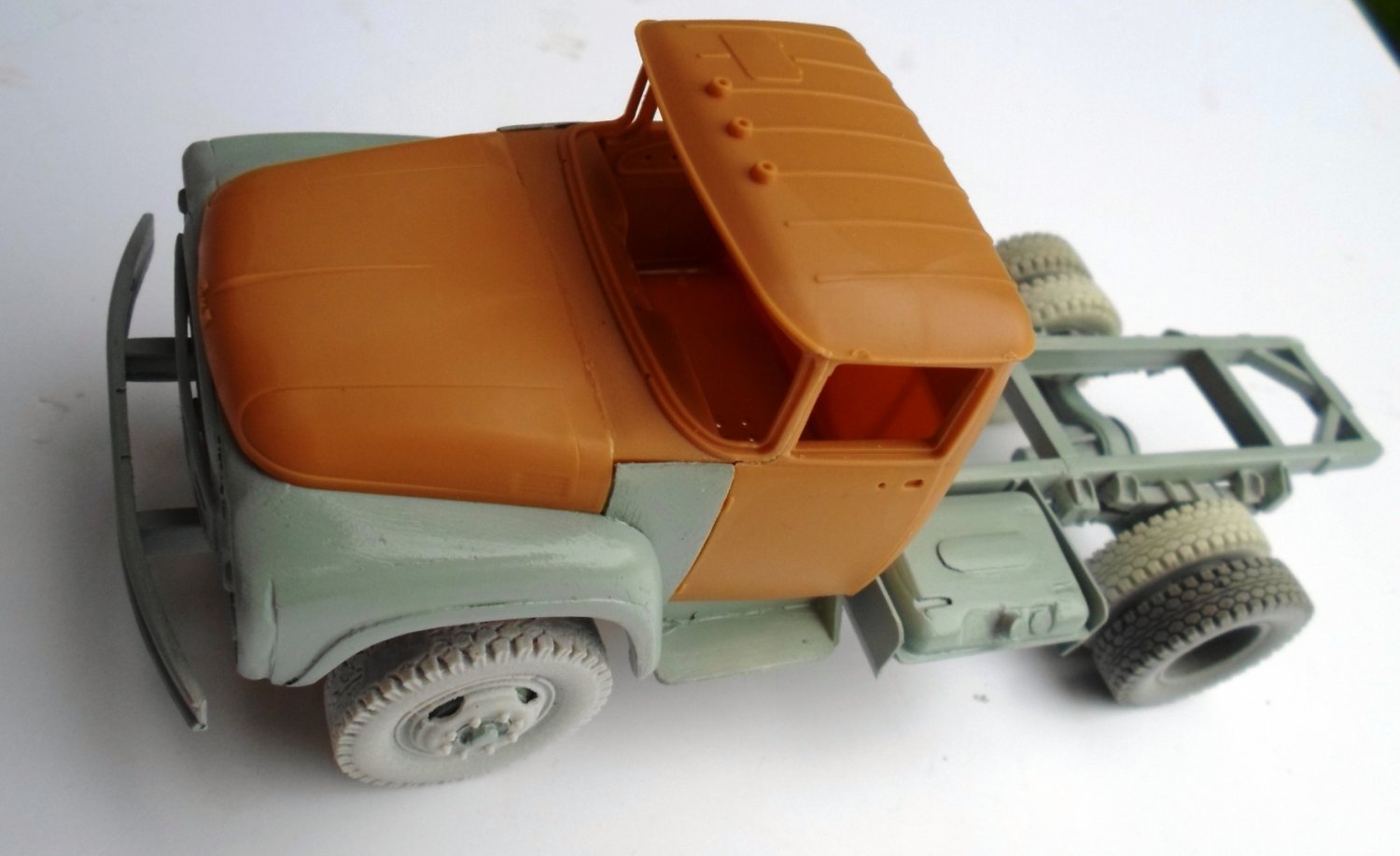 1/35 Customfactory ZIL-130: Correction set to model ZIL-131 by ICM ...