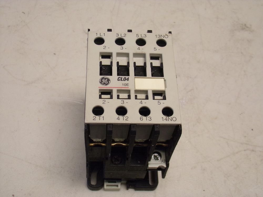 GE General Electric CL04A310M 110/120 VAC Motor Starter CL04 10E CL0410E
