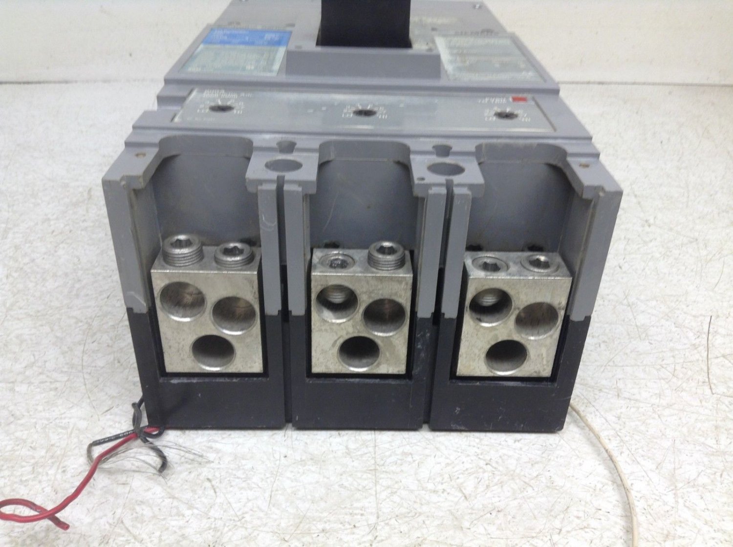 Siemens MXD63B800 800 Amp 600 V Circuit Breaker MXD63 B800 MXD63B MXD6