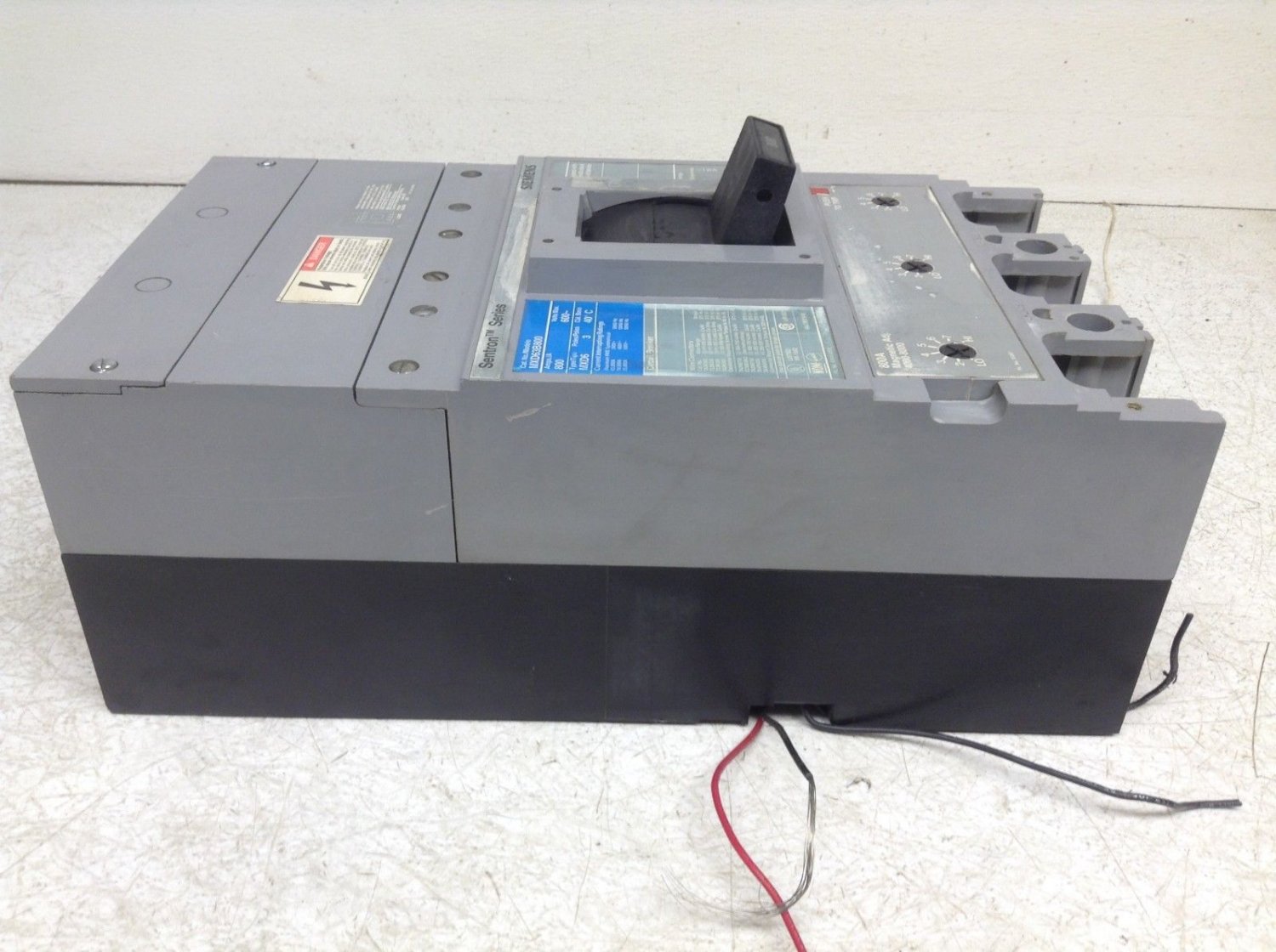 Siemens MXD63B800 800 Amp 600 V Circuit Breaker MXD63 B800 MXD63B MXD6