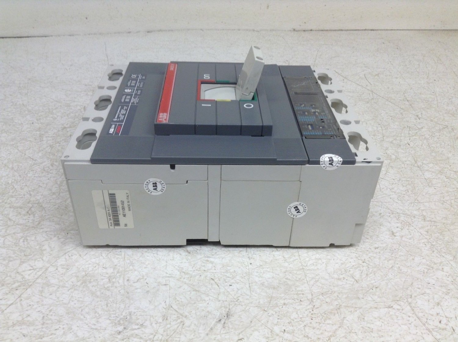 ABB S6H 600 Amp 600 VAC 3 Pole Circuit Breaker Sace S6 PR212/P