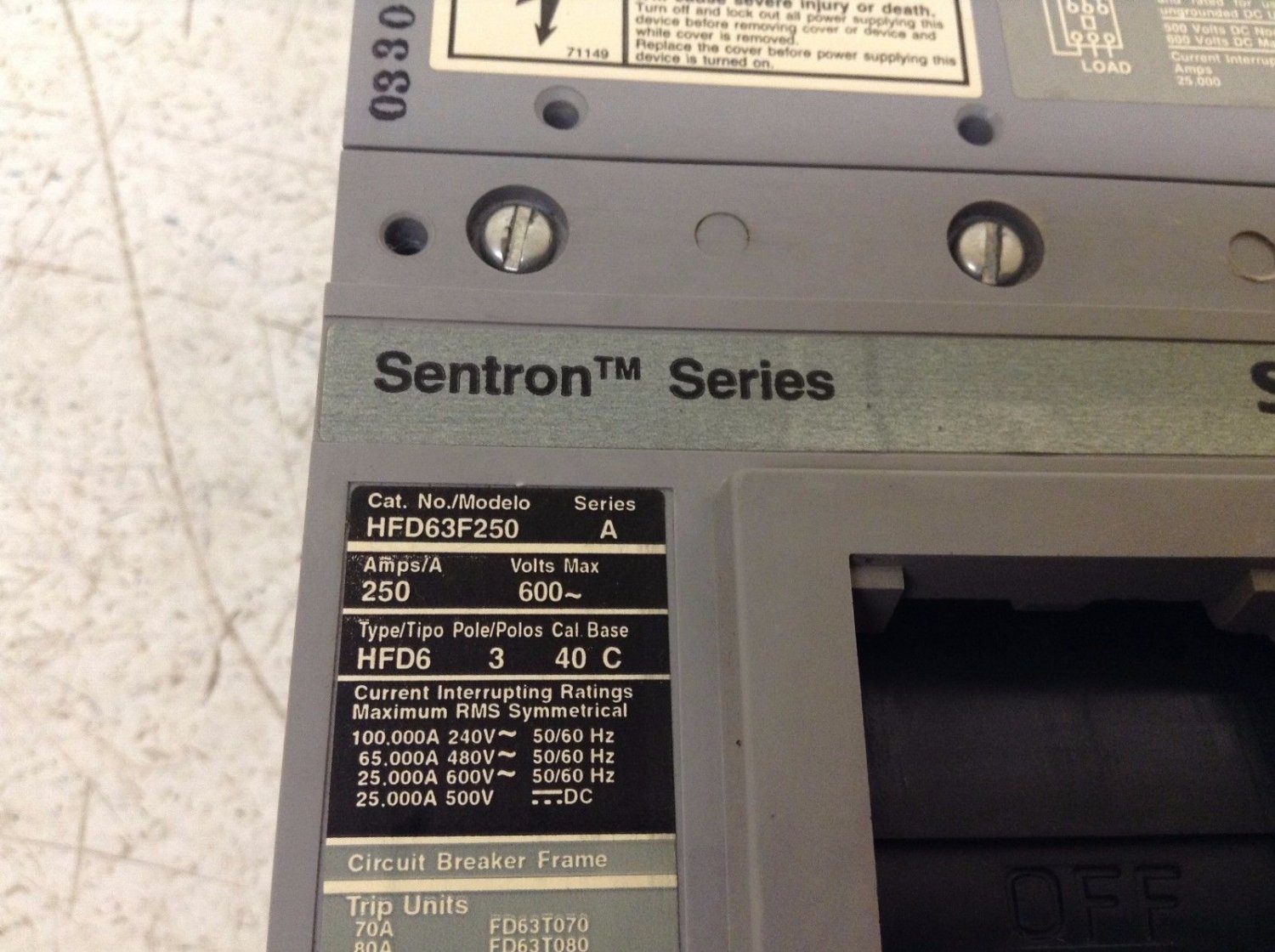 Siemens HFD63F250 250 Amp 600 VAC 3 Pole Circuit Breaker 225 Amp Plug HFD6