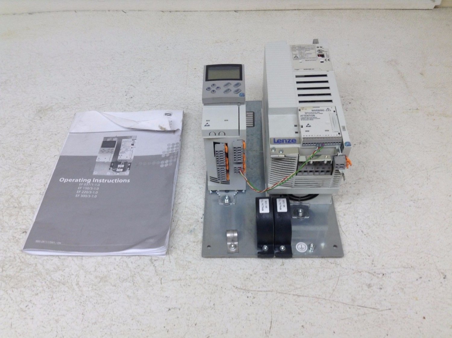 Lenze Weiss EF3003A 13141956 E82EV302-4C 8200 Vector 400/500 VAC Drive