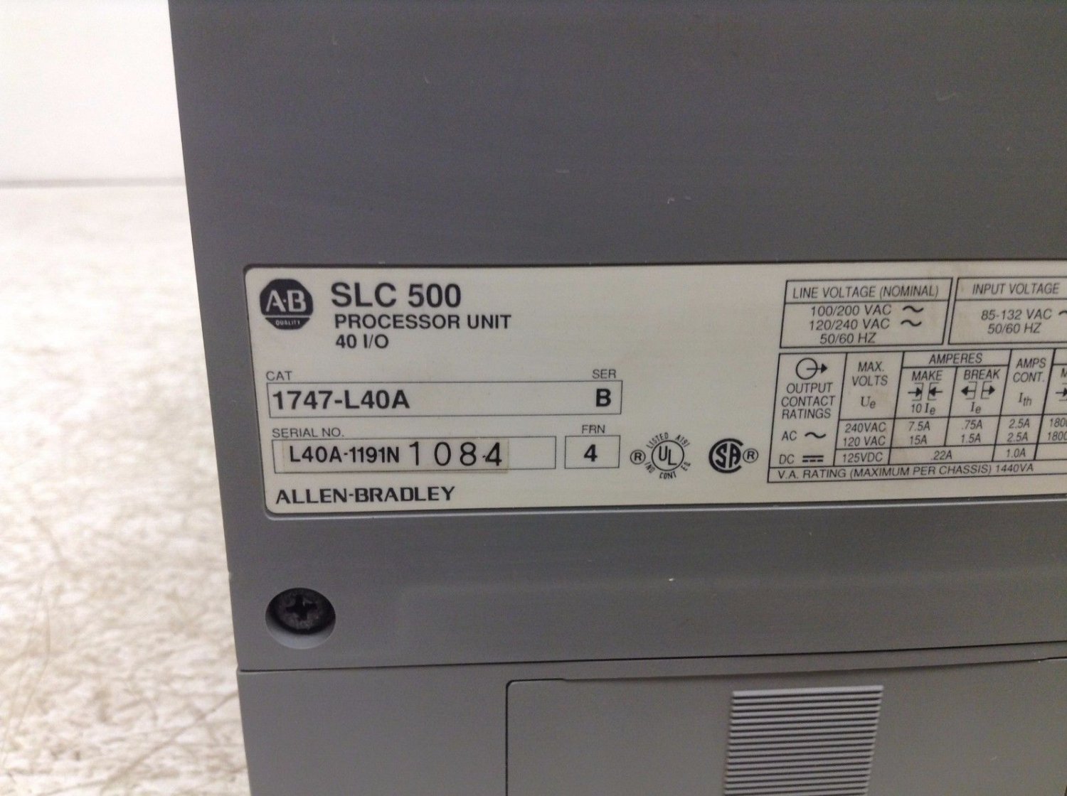 Allen Bradley 1747-L40A SLC 500 40 I/O Processor Unit Ser B FRN 4 1747L40A