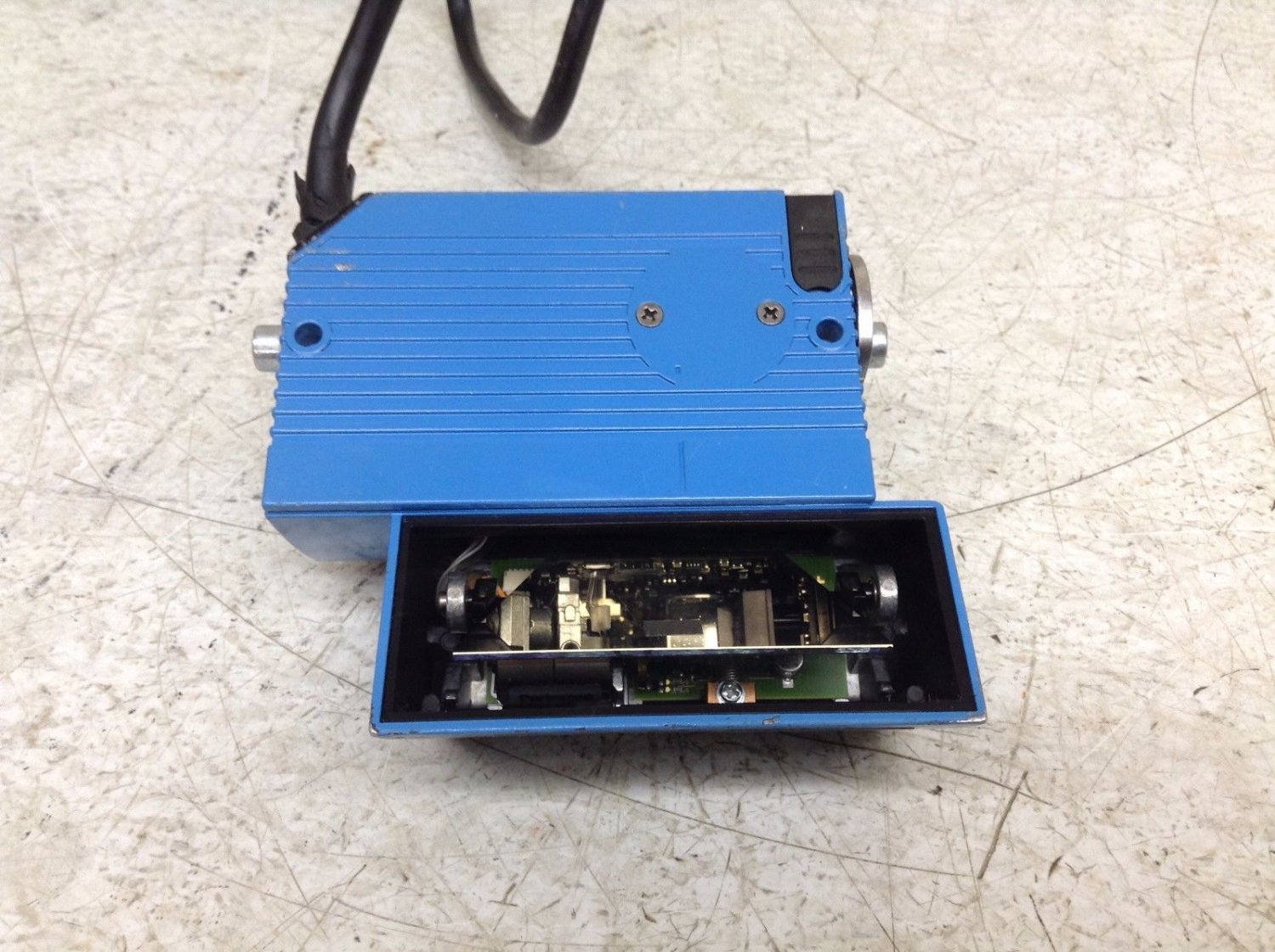 Sick CLV650-6000 1042124 Barcode Scanner Sensor CLV6506000 (TSC)