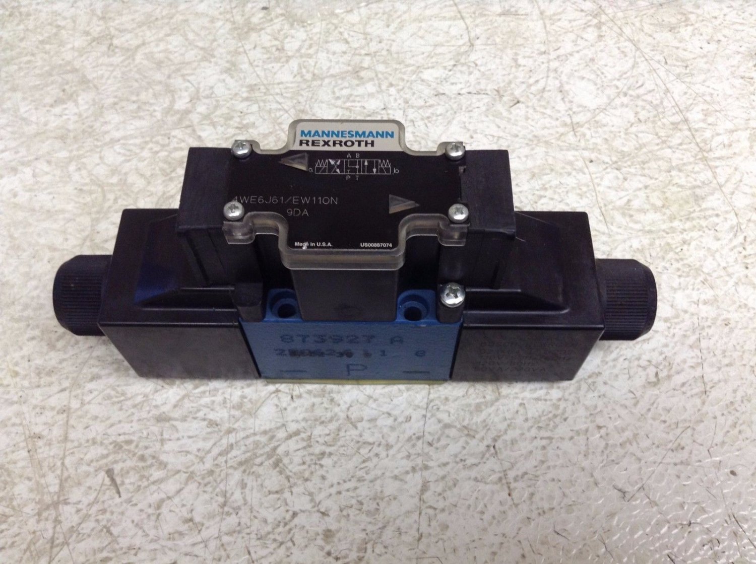 Rexroth MannesMann 4WE6J61/EW110N 9DA 4WE6J61/EW110N9DA 021464 L 3202 ...