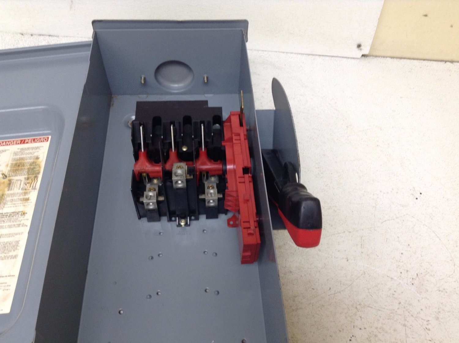 Square D HU363RB 100 A 600 VAC 250 VDC 3 Pole Safety Switch Disconnect ...