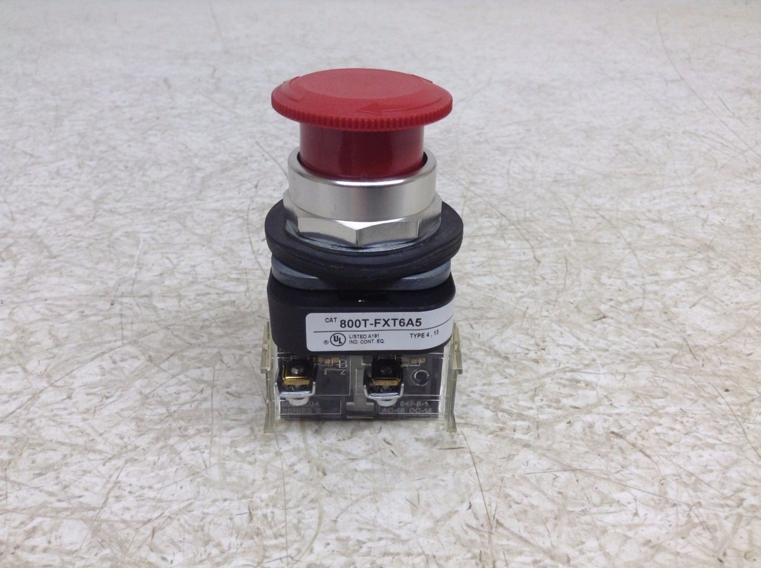 Allen Bradley 800T-FXT6A5 Red Push Twist Button 800TFXT6A5 800T