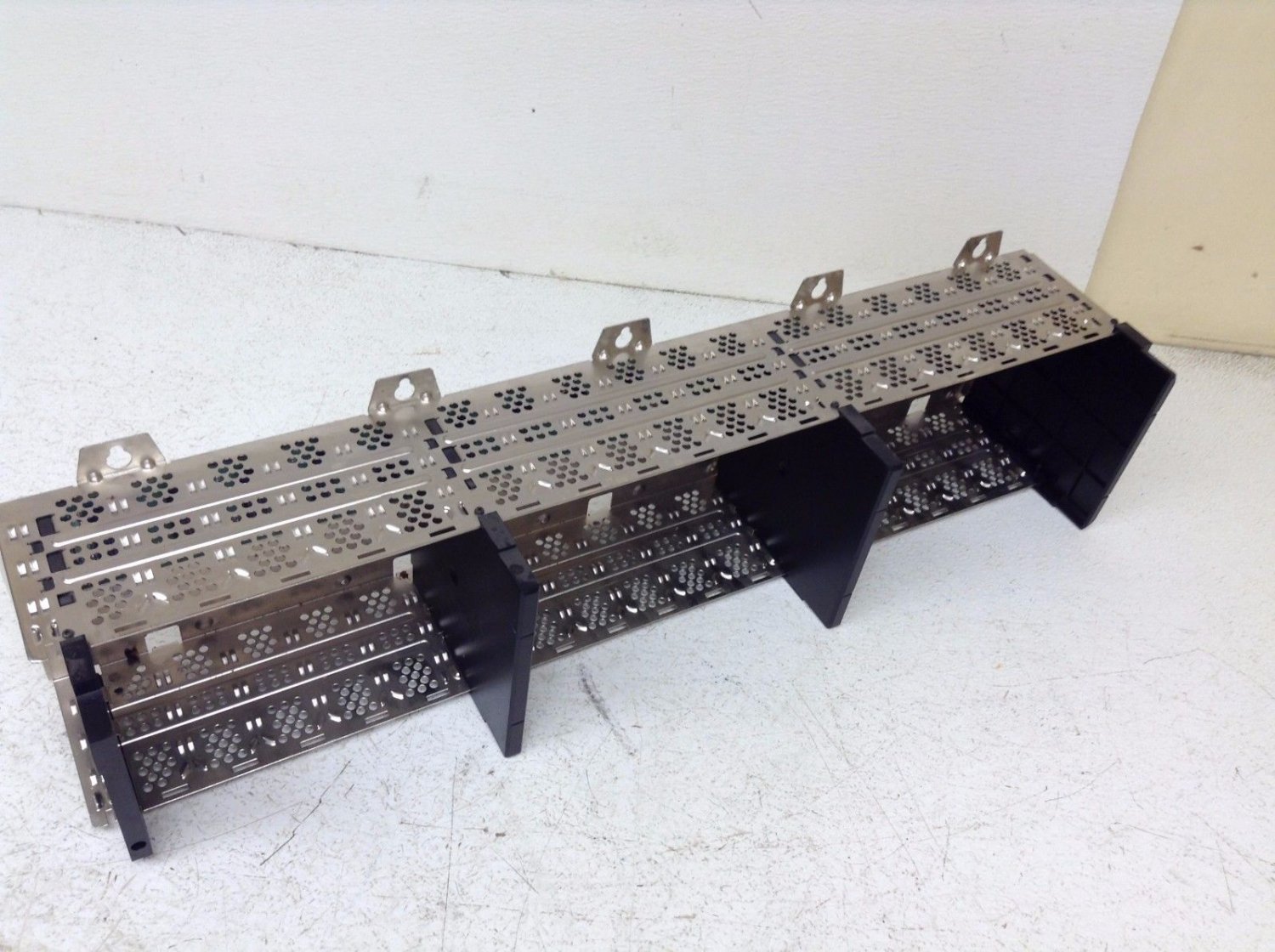 Allen Bradley 1756-A17/B B ControlLogix 17 Slot Chassis Rack 1756-A17 ...