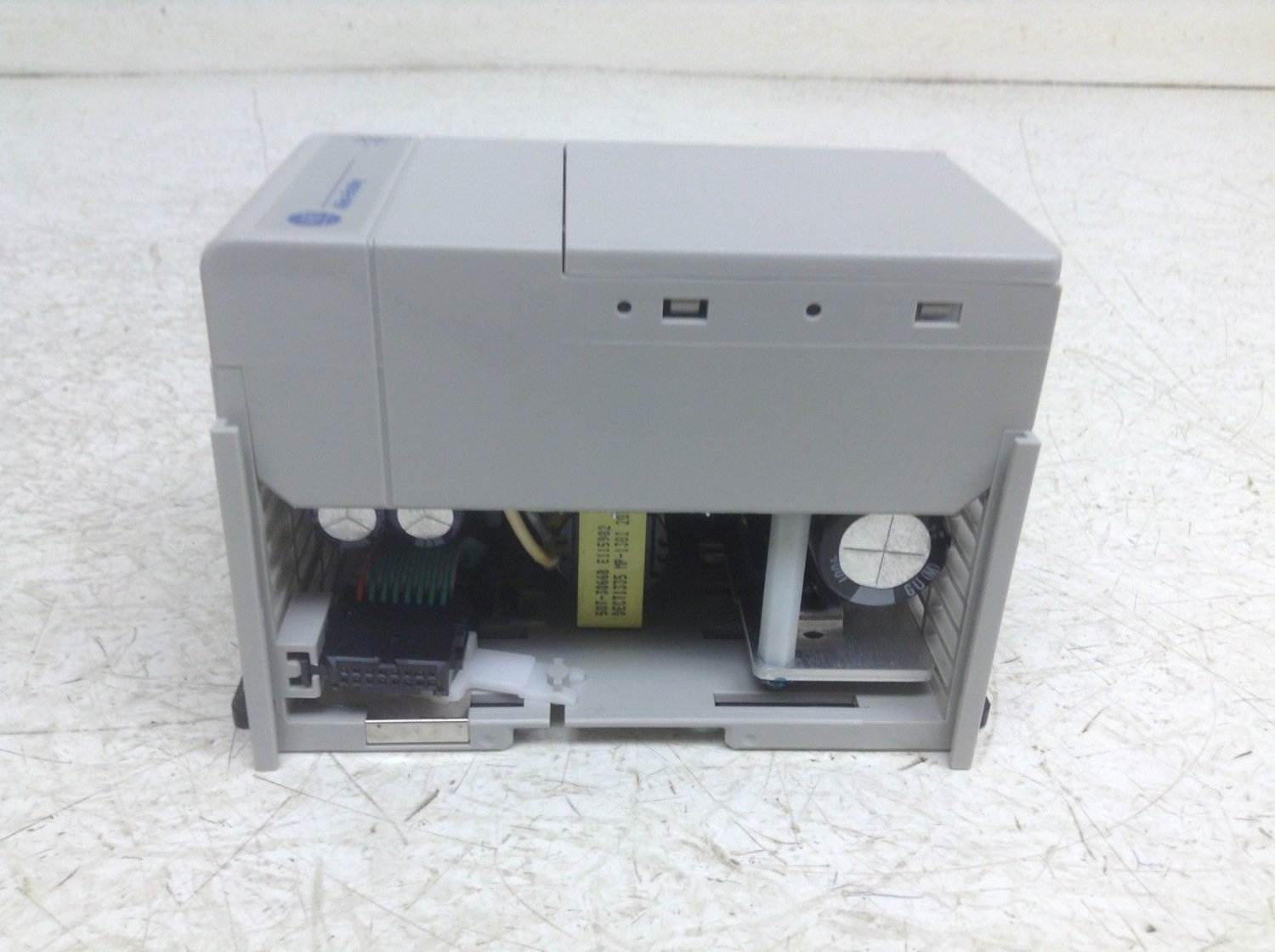 Allen Bradley 1769-PA2 Compactlogix Power Supply Module Ser A 1769PA2