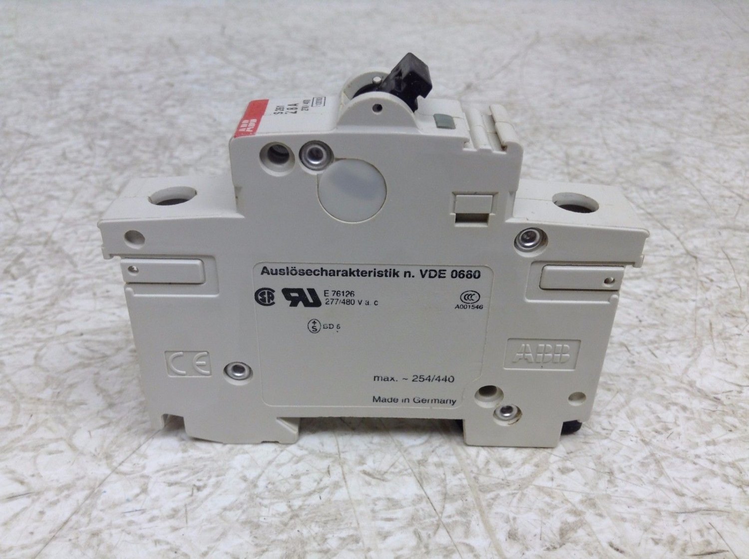 ABB S 281 Z 8A 8 Amp 1 Pole 230/400 VAC Circuit Breaker S281 Z8A S281Z8A