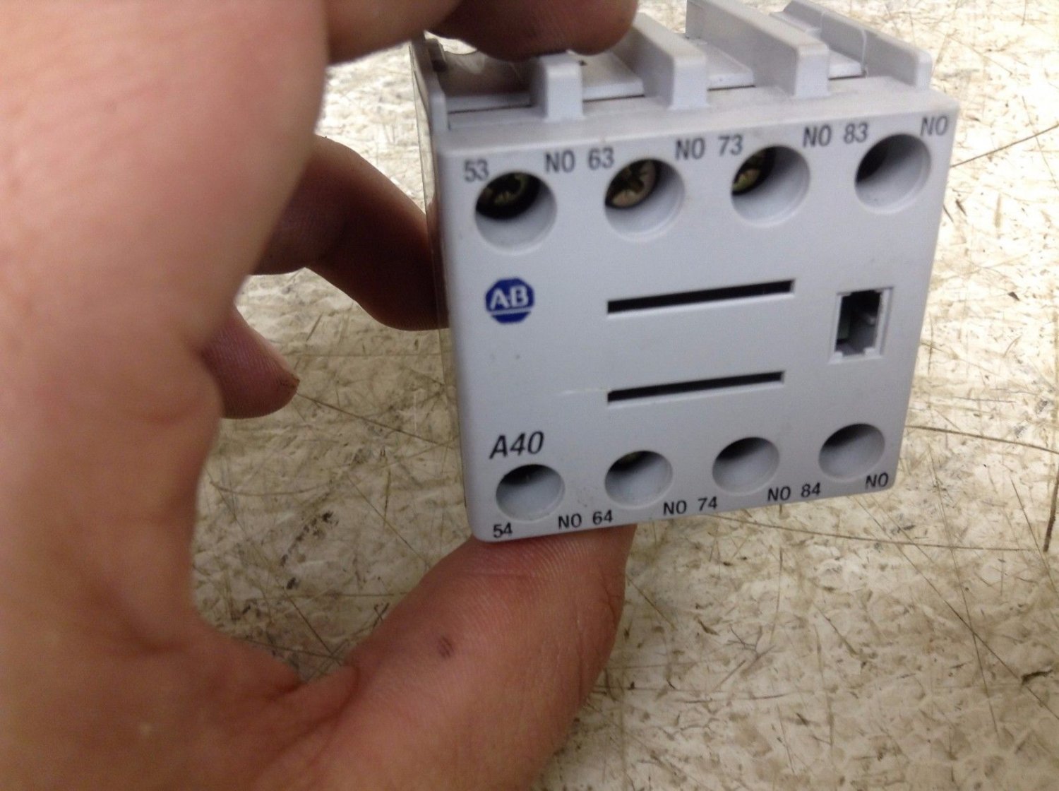 Allen Bradley 100-F A40 Auxiliary Contact 100F A40 100-FA40 100FA40