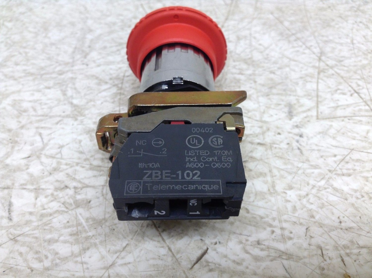 Telemecanique ZBE-102 Red Push Twist Button ZBE102 ZBE