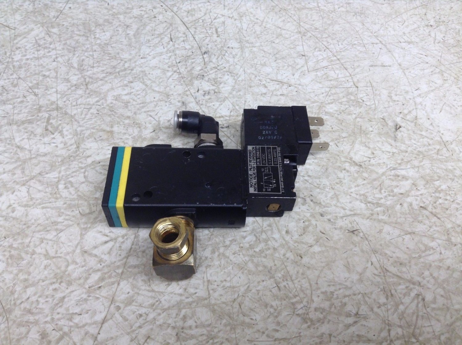 MAC Nordson 1056119 DDAJFJ 24 VDC Pneumatic Solenoid Valve