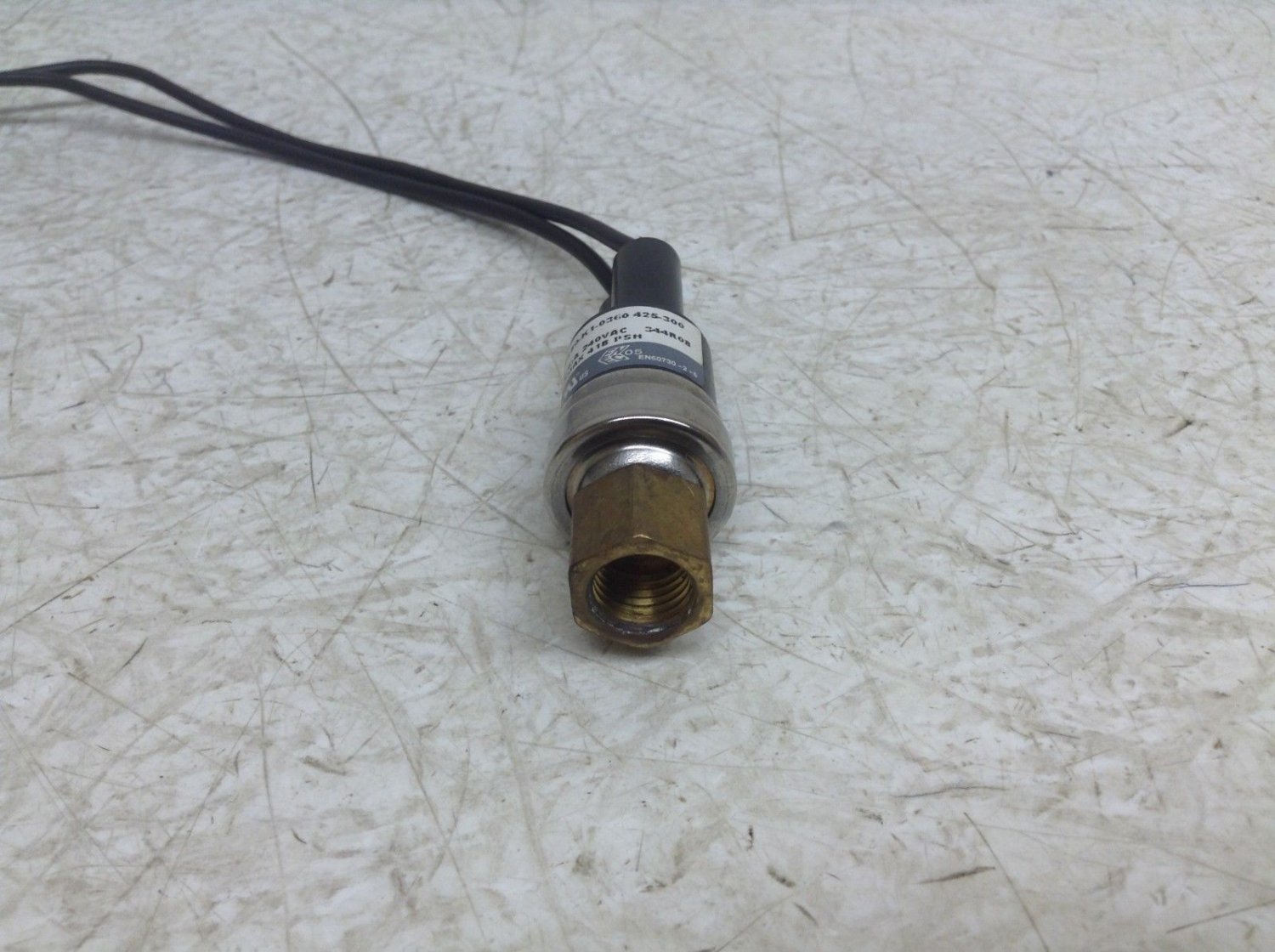 Mars PS80-K1-0360 425-300 Pressure Switch 240 VAC Texas Instruments Sensata