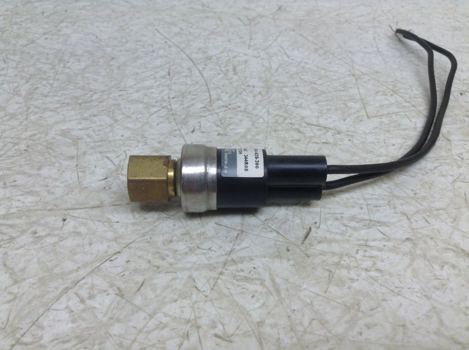 Mars PS80-K1-0360 425-300 Pressure Switch 240 VAC Texas Instruments Sensata