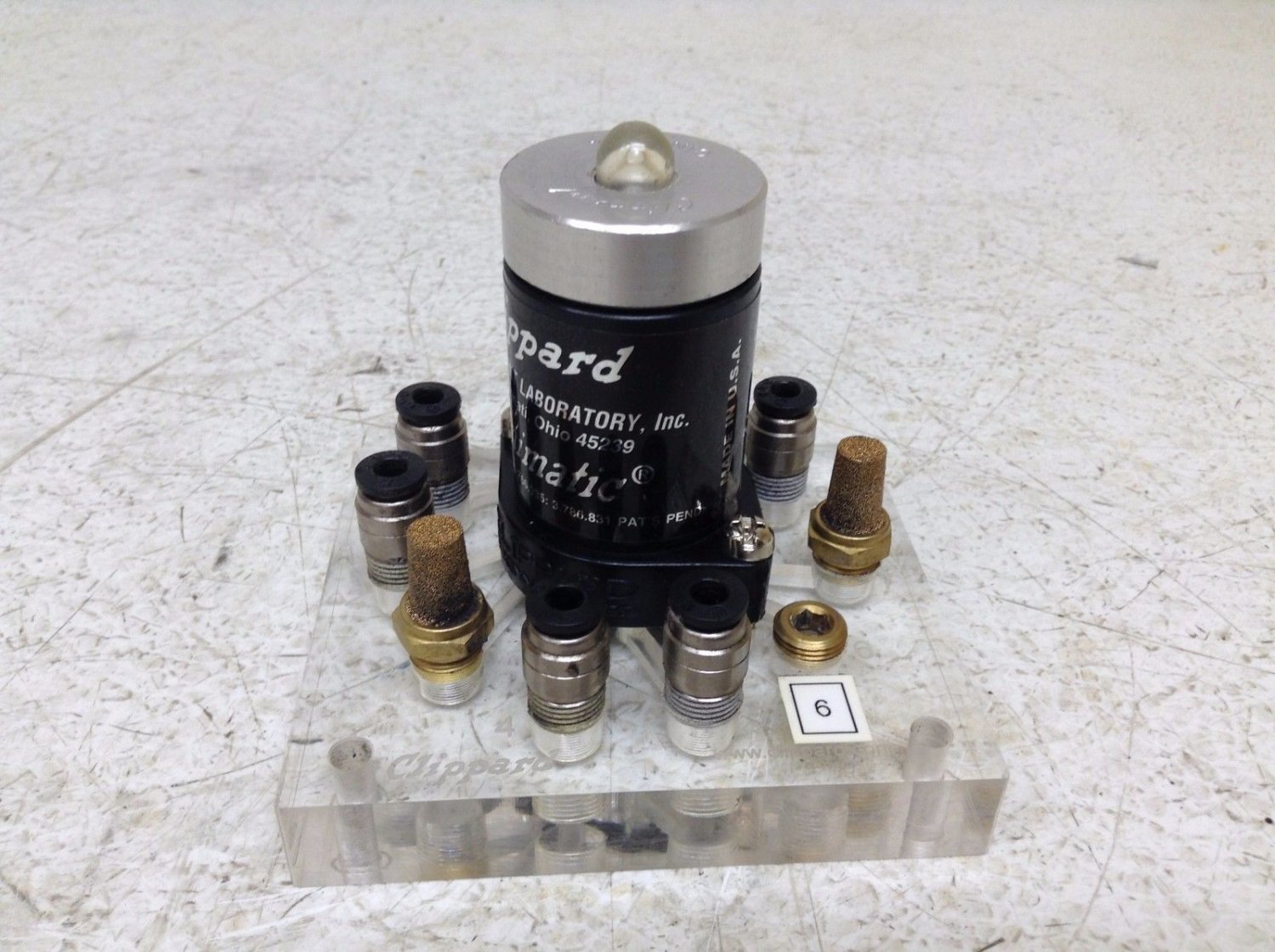 Clippard Minimatic R 431 CM-02 Lock In 4 Way Valve R431 (TSC)