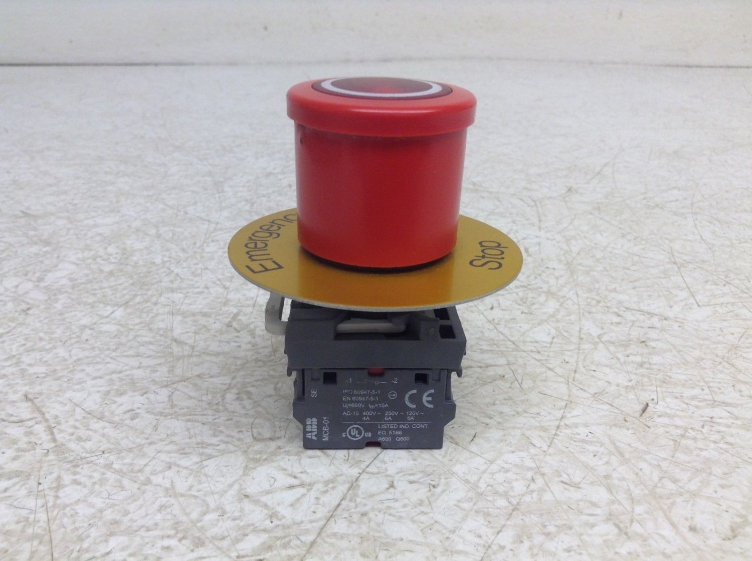 ABB MCB-01 Red Illuminated Push Pull Button MLB-1 MCB01 MLB1
