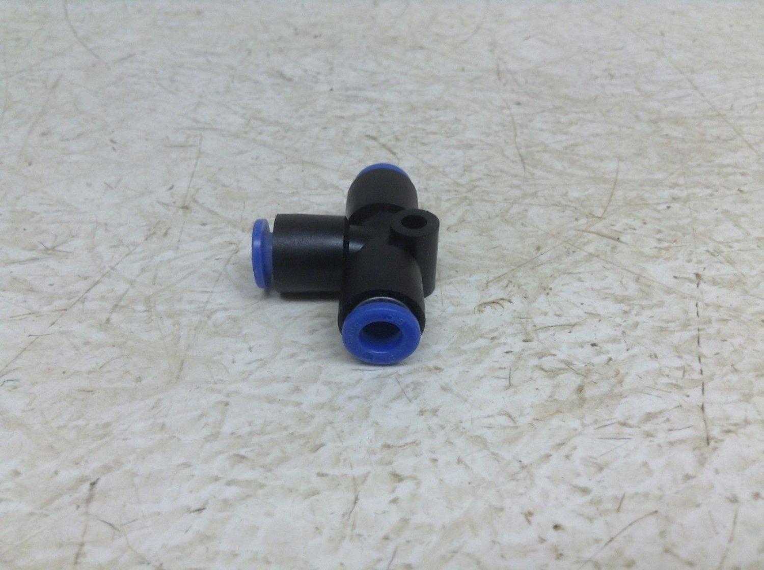 SMC 6 mm Blue Pneumatic T Connector Fitting Air Line