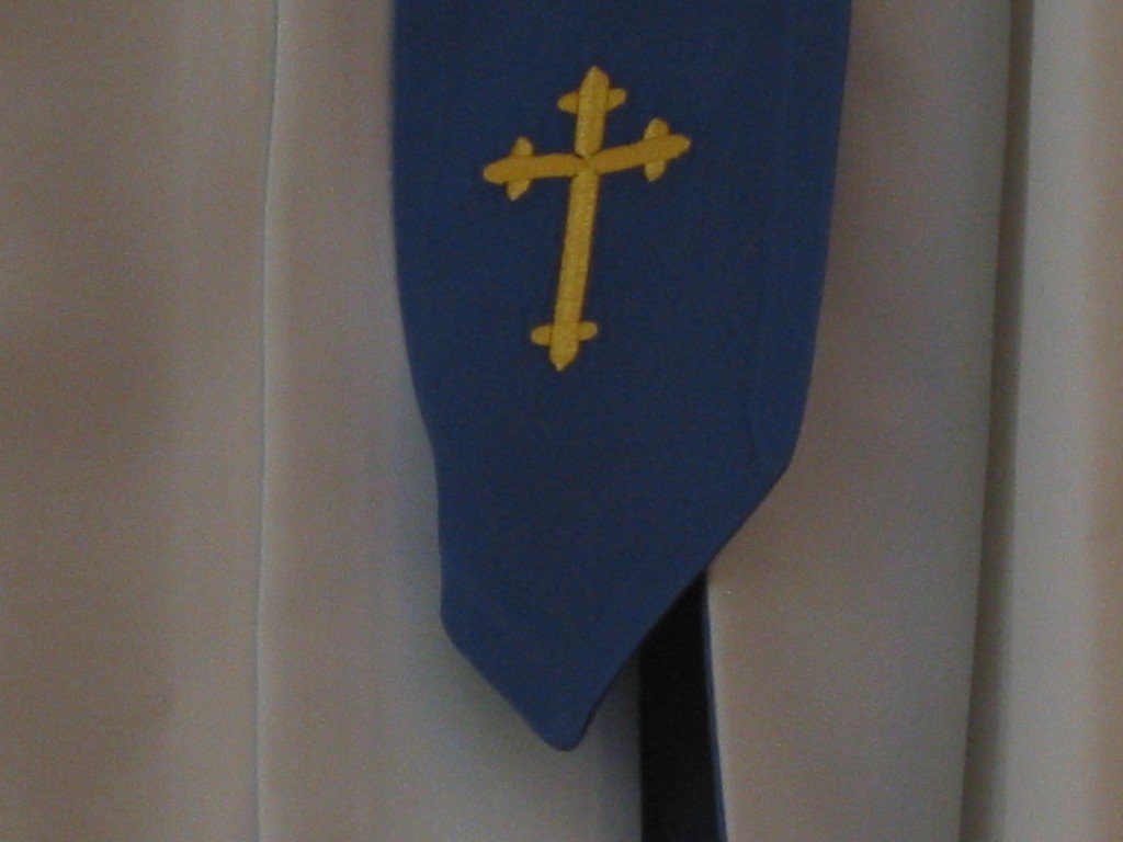 Priest Pulpit Robe Gown White Purple Trim Used Vestment