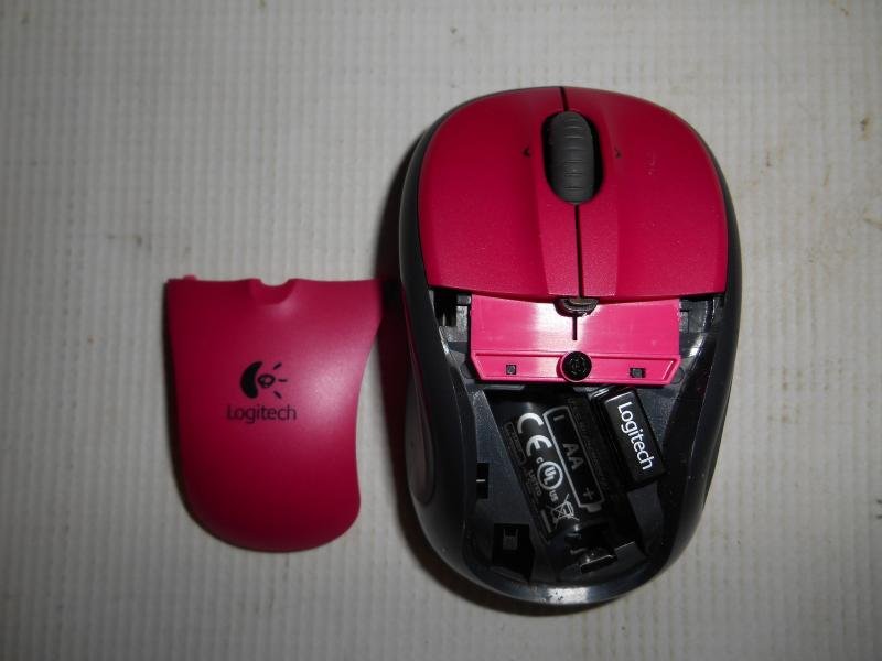 Logitech M305 Wireless Scroll Optical Mouse Pink w/ USB Receiver