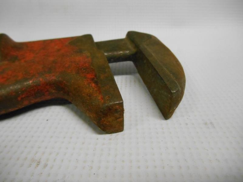 Vintage Red 11" Spud Adjustable Toothless Jaw Pipe Wrench, USA Made