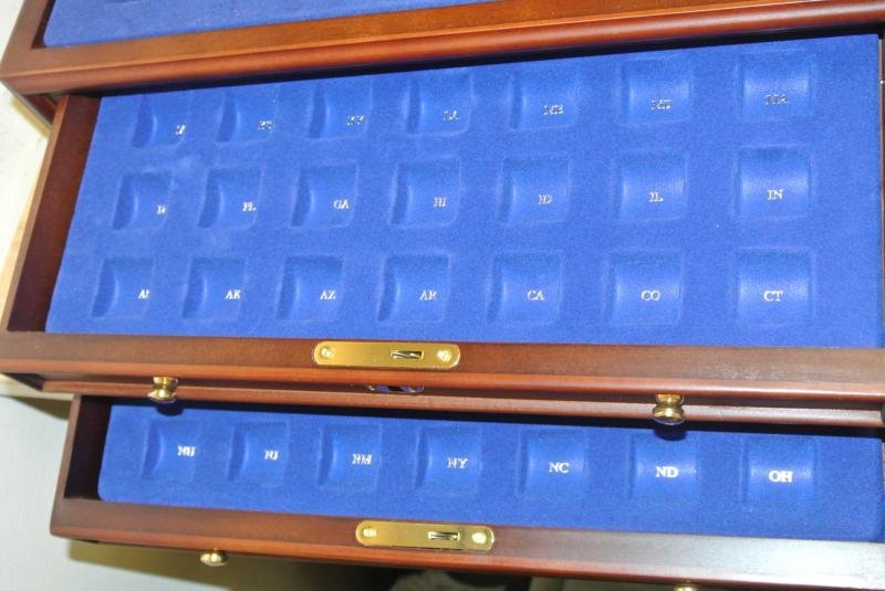 New THE DANBURY MINT US State Quarter Treasure Chest Storage Box, No Coins